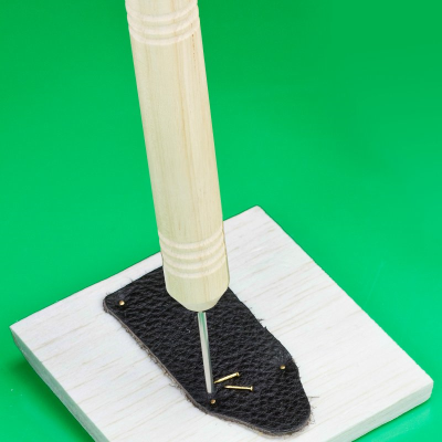 Modelcraft Pen Grip Pin Pusher With 100 Brass Pins | Shesto