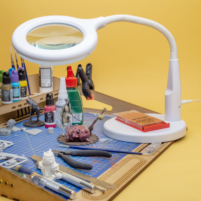 Lightcraft Compact Led Desk Magnifier Lamp | Shesto